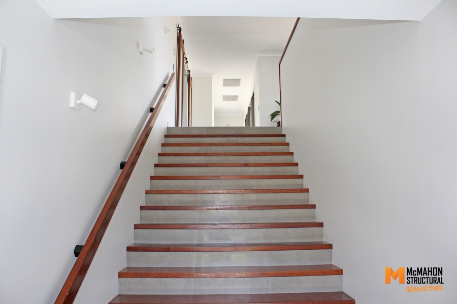 Vincent Place, Inverell