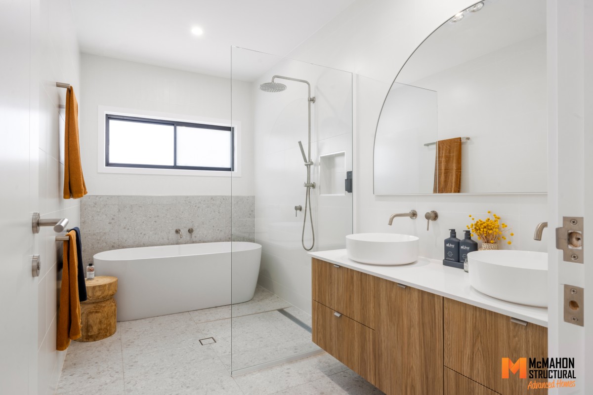 Yetman Road, Inverell NSW