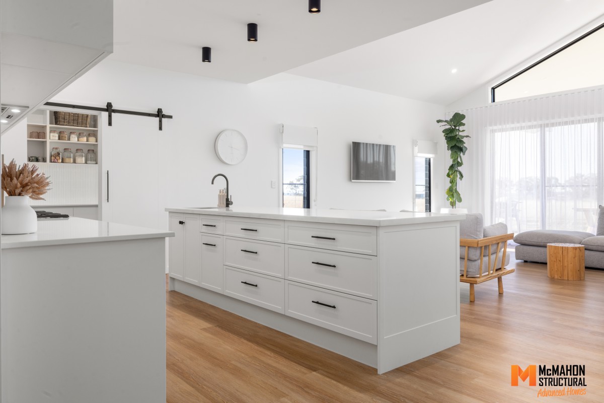 Yetman Road, Inverell NSW