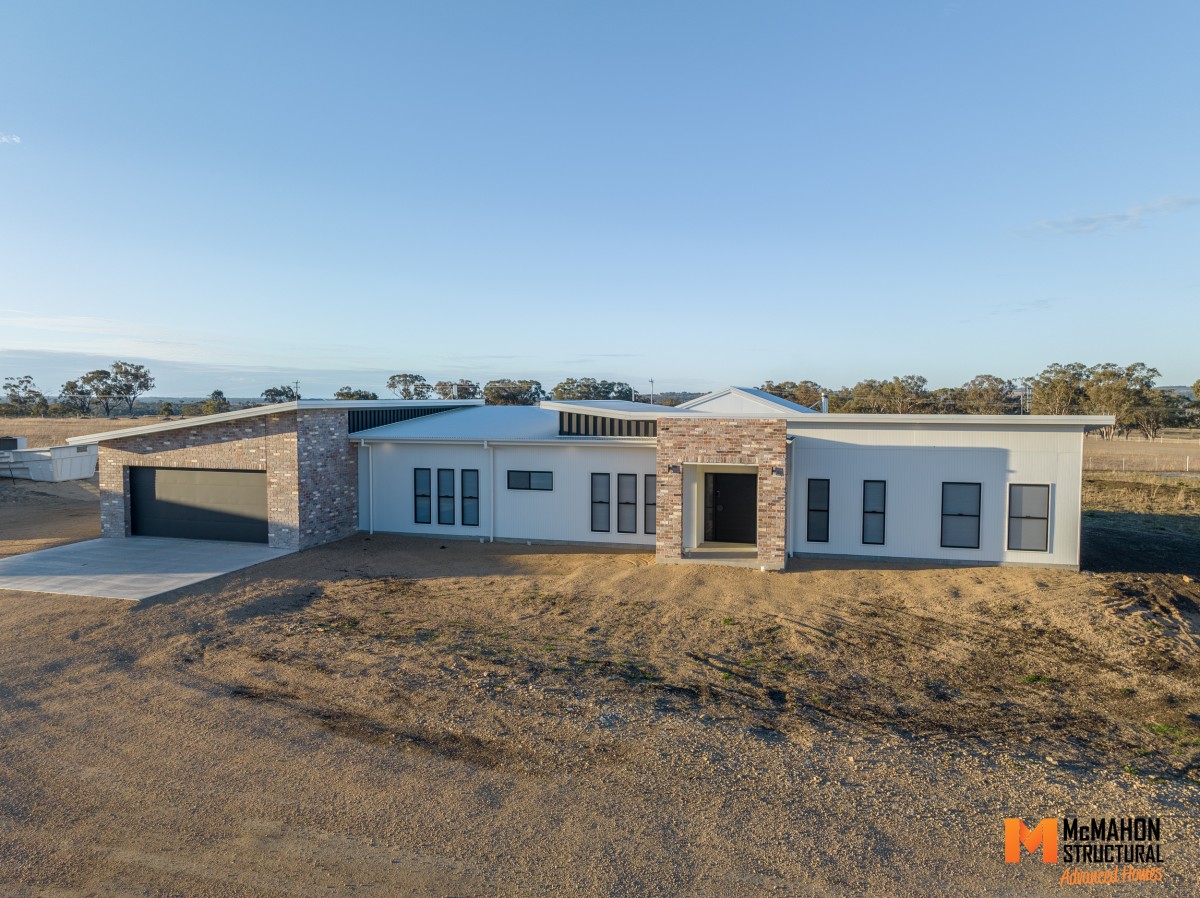 Yetman Road, Inverell NSW